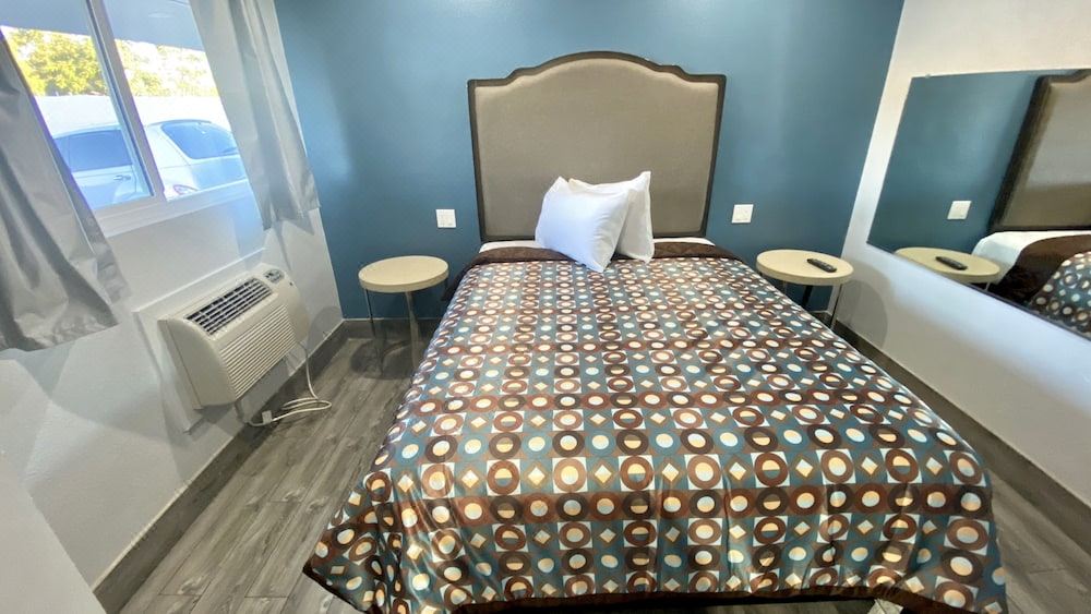 Dixie Motel - South Gate, CA