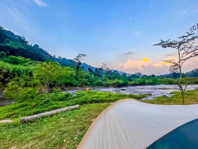 Sisi Cai Campground - Bogor