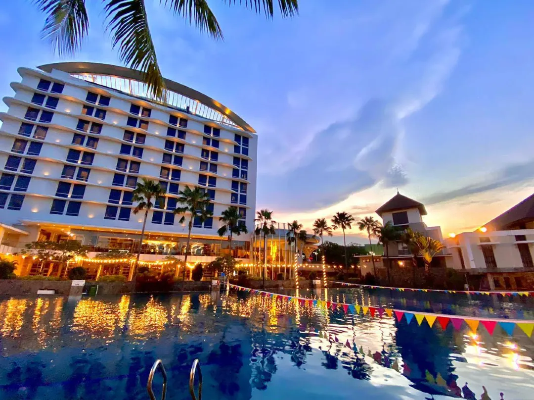 Hotel Santika Premiere Kota Harapan Indah - Bekasi