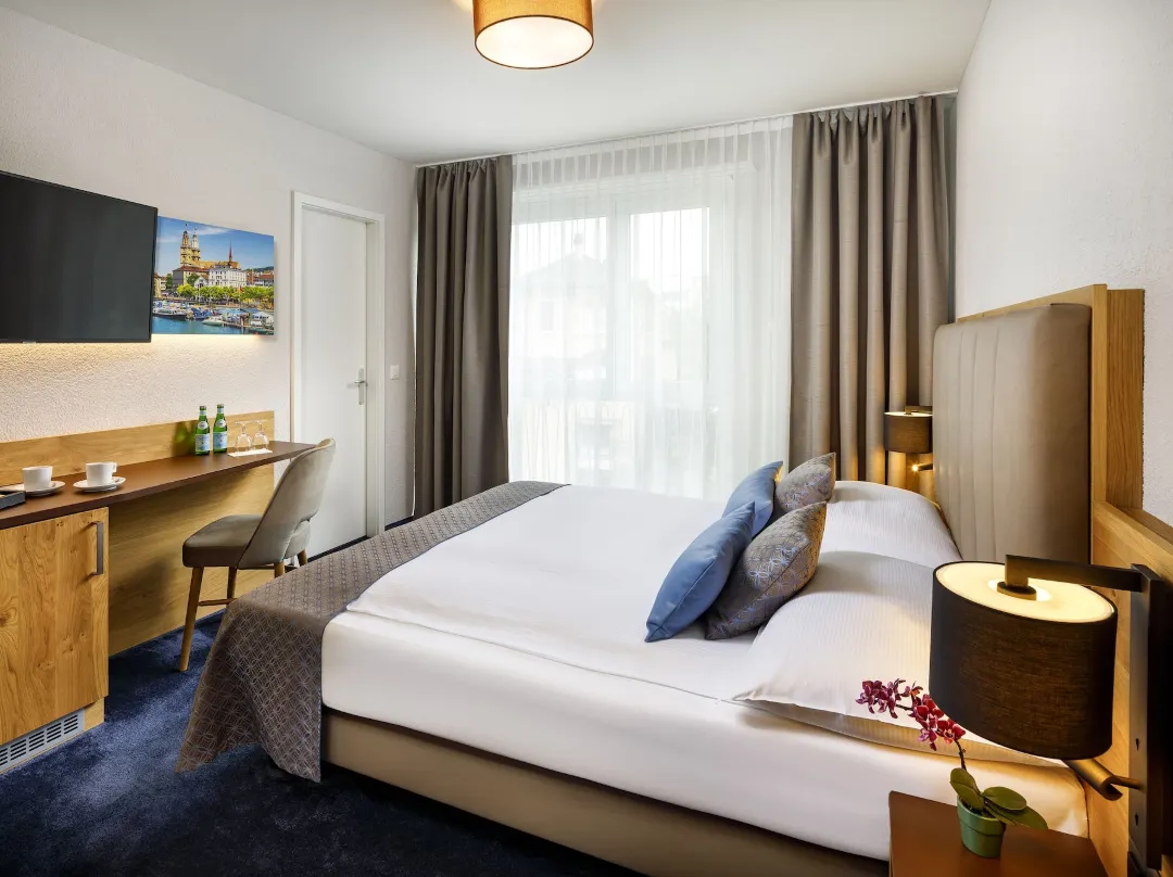 Hotel Tivoli - Zurich, Switzerland