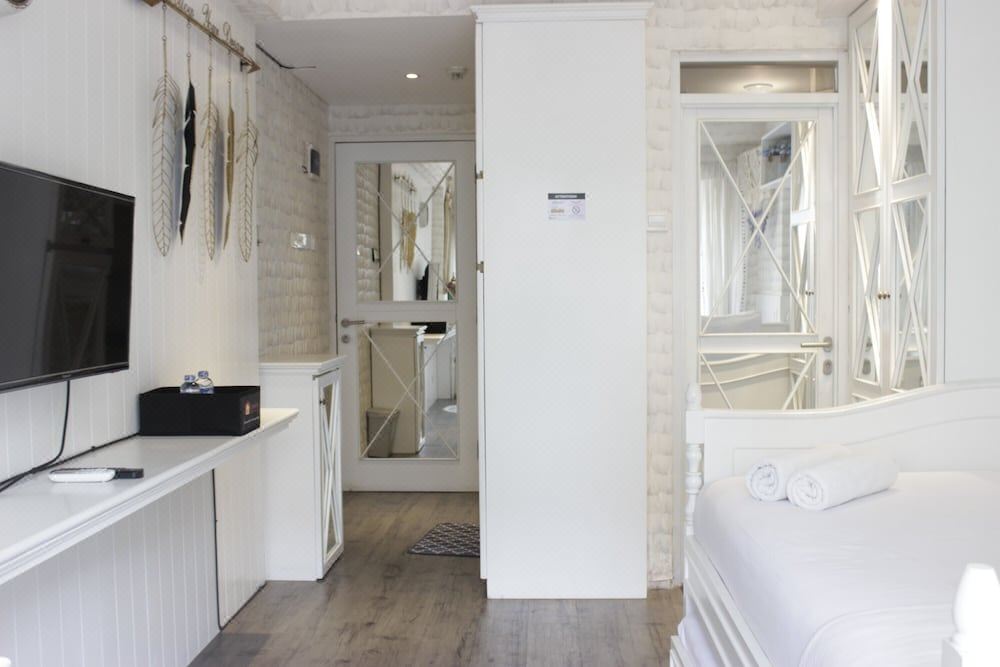Elegant & Stylish Studio At Gateway Pasteur Apartment - Cimahi