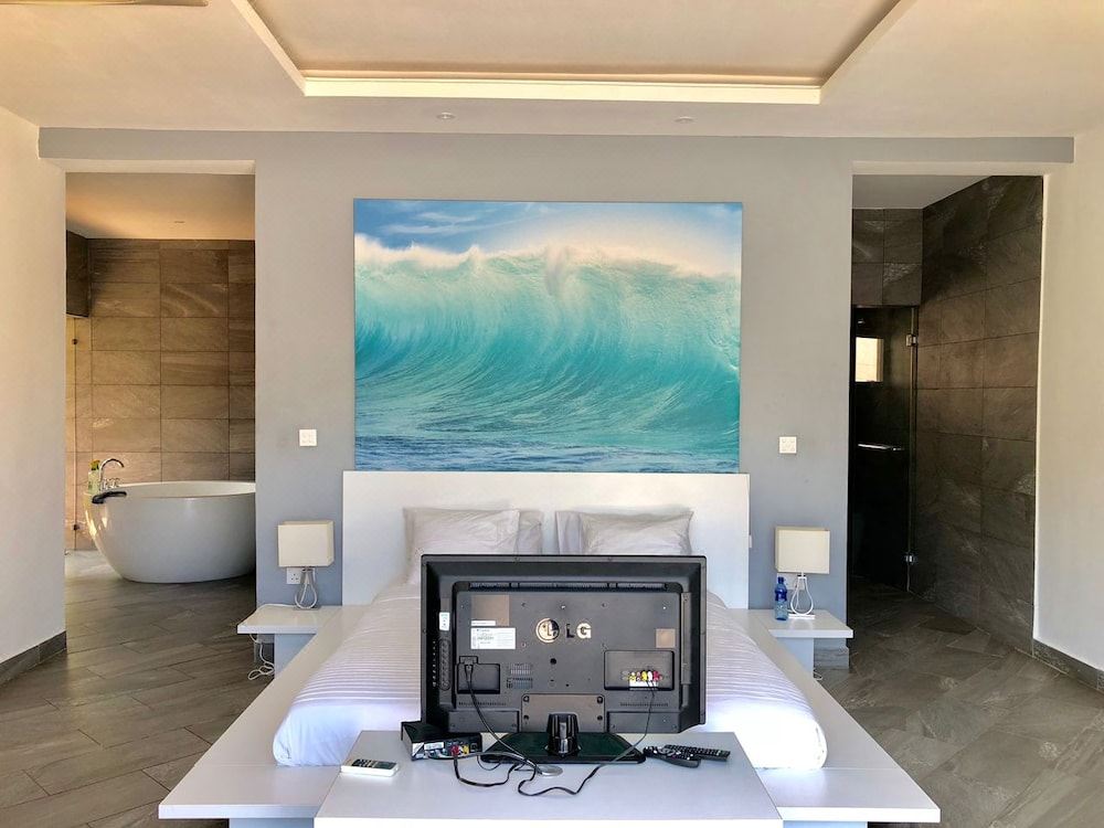 Grand Amber Villa - Diani Beach