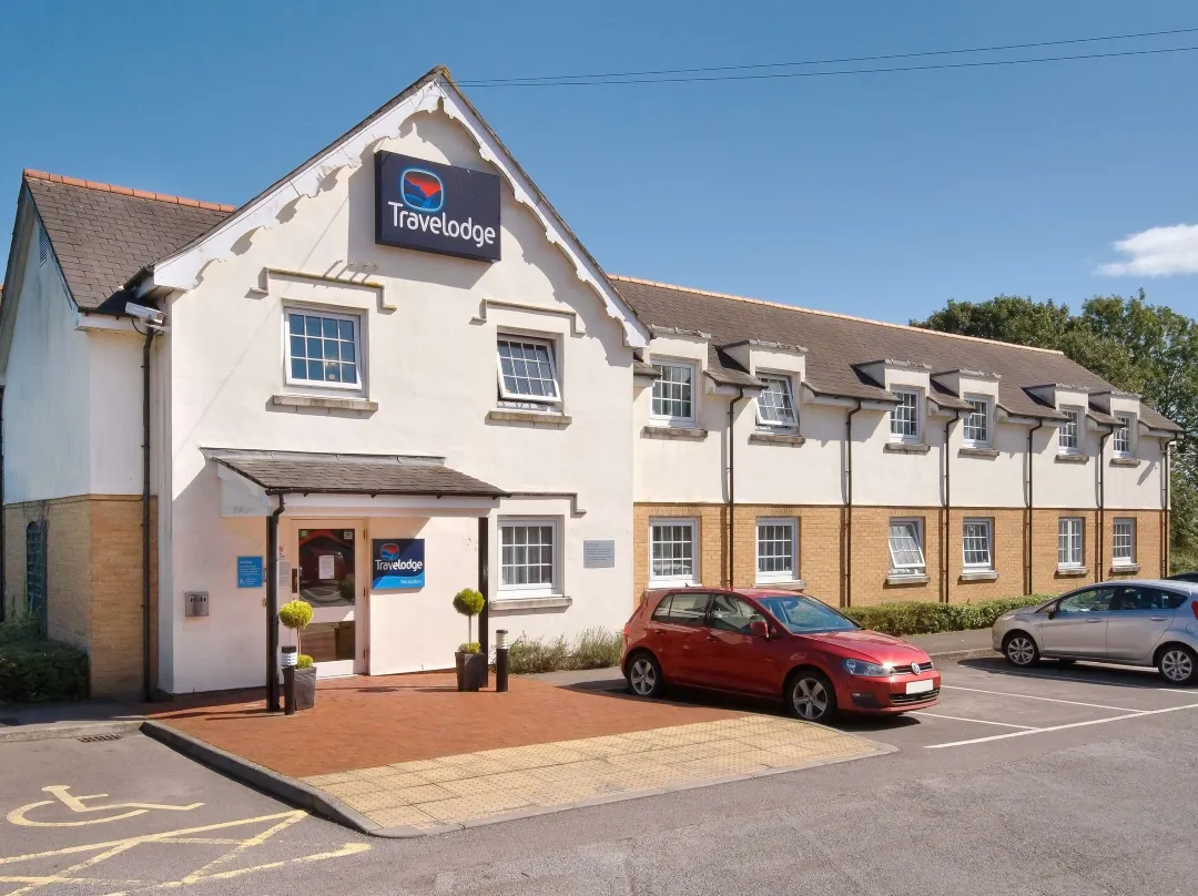 Travelodge Cardiff Airport Hotel - Barry