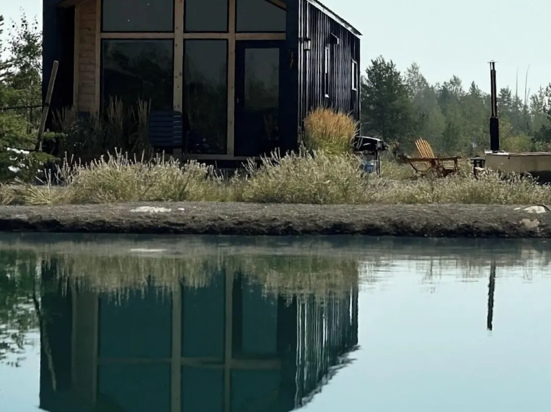 Yellowstone Peaks Hotel - Island Park, ID