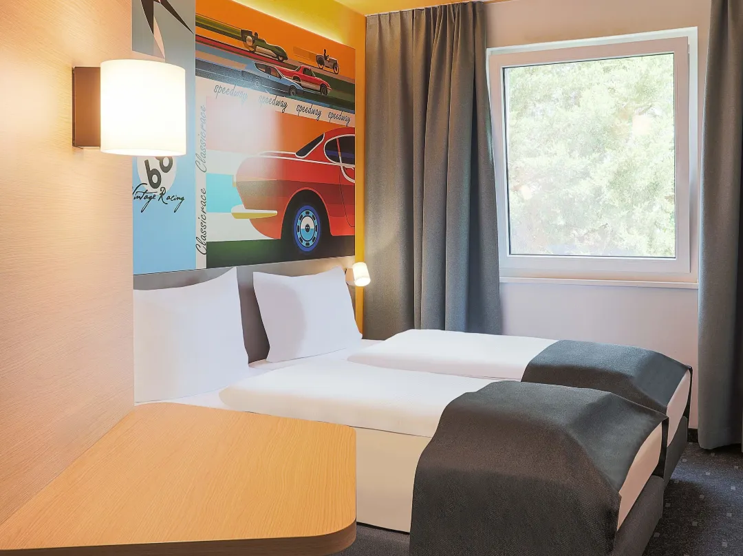 B&b Hotel Bruchsal-karlsdorf - Bruchsal