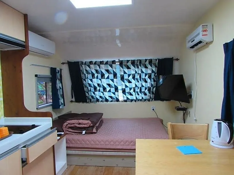 Siheung Mini Shelter Camping Caravan - Seul