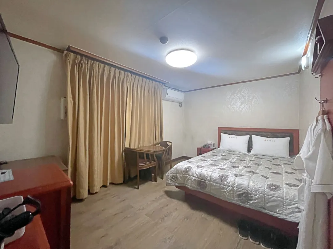 Jinju Hyundai - 하대동