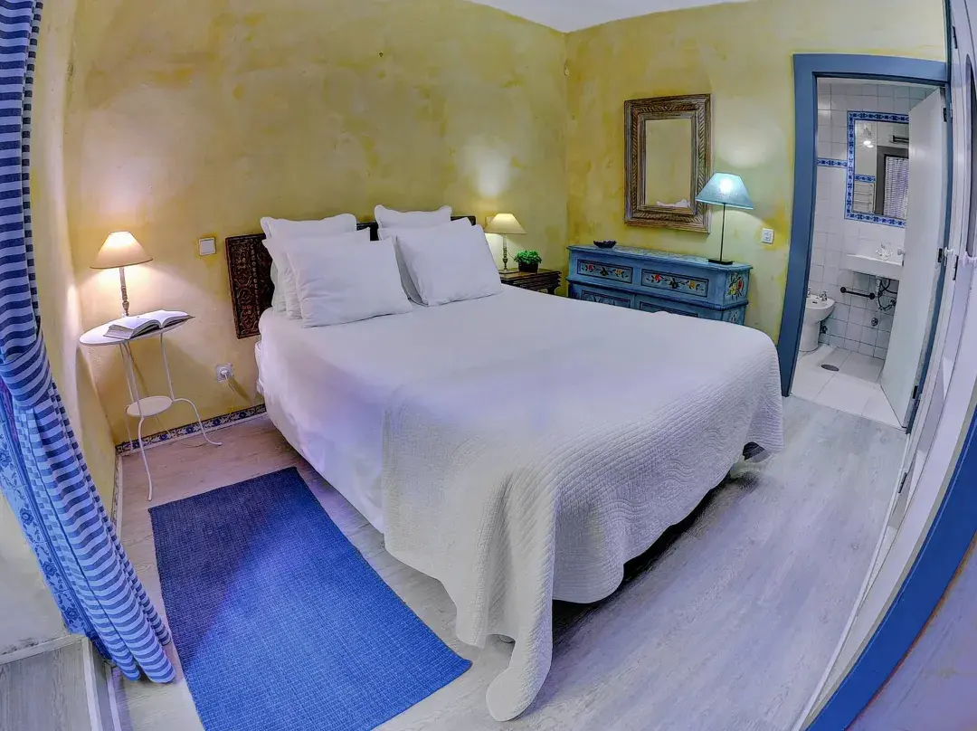 Independent Apartment N 4 In An Old Mansion Located By The Mouth Of Douro River - Porto
