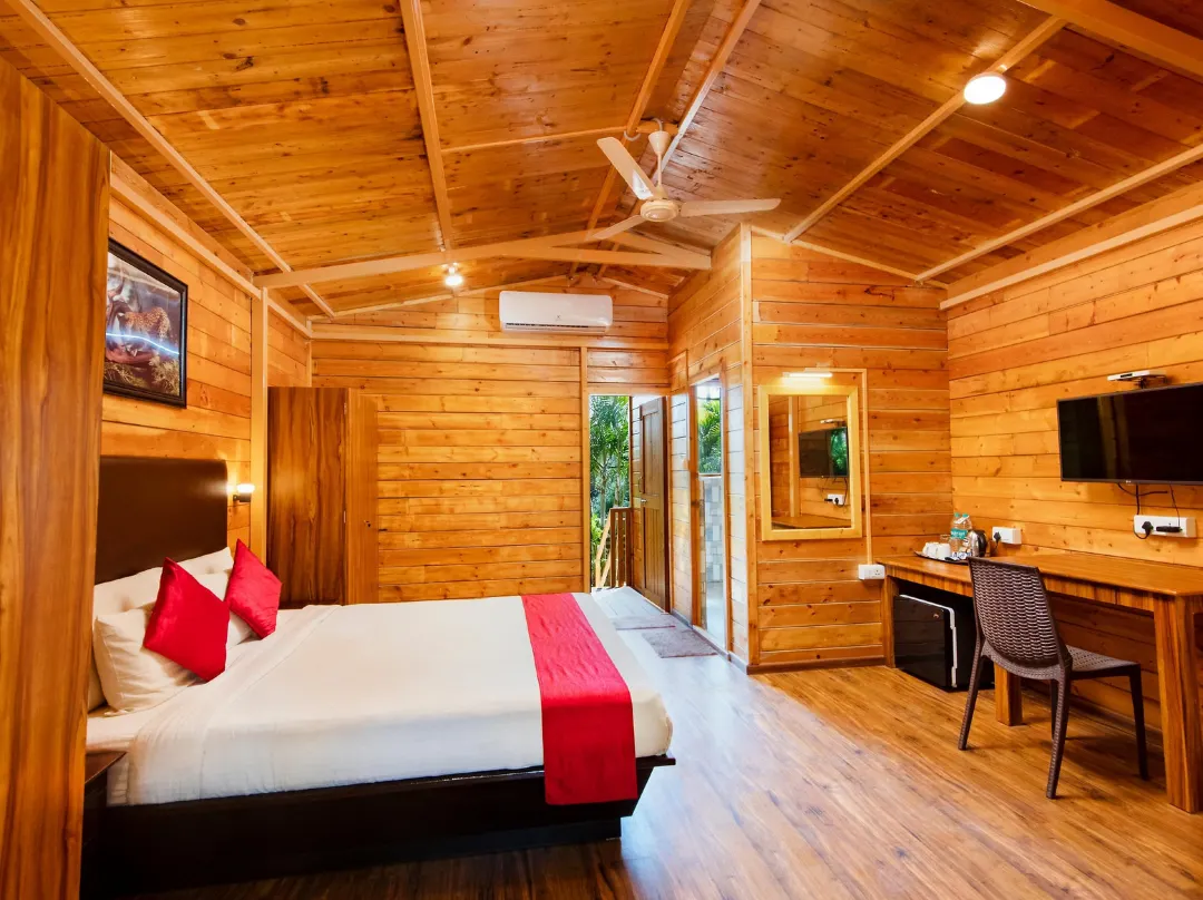 Majestic Beach Comforts - Goa