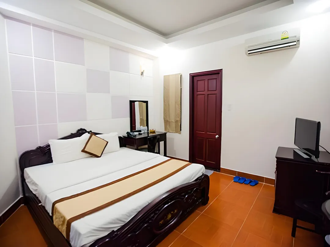 Song Nhat Hotel - Ho Chi Minh City