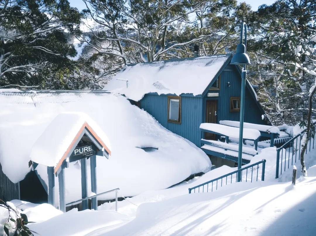 Pure Chalet Thredbo - Snowy Mountains