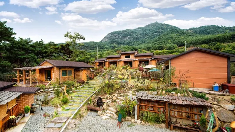Muju Heukjip Jeongwon Pension - Muju-gun