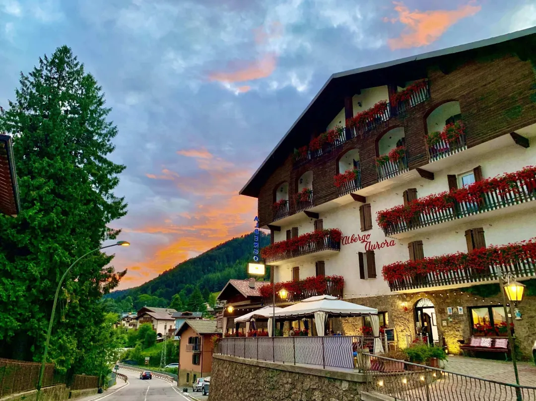 Albergo Ristorante Aurora - Castione della Presolana
