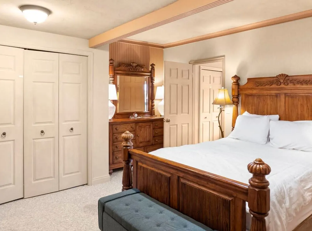 Hot Tub, Pool Access And Mountain Views - Charming Cozy Retreat - Park City, UT