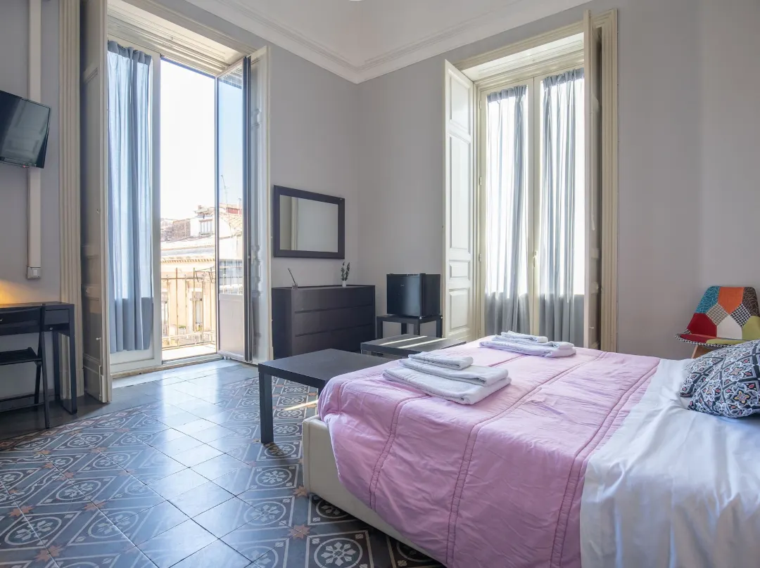 Tra L'etna E Il Mare Via Oberdan - Catania