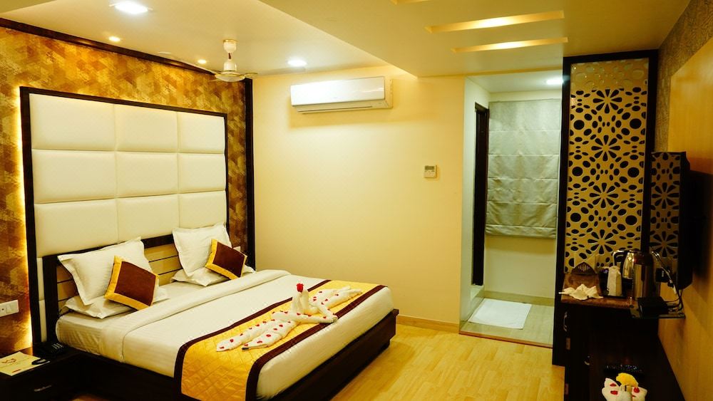 Hotel Golden Laurel Inn - Deoria