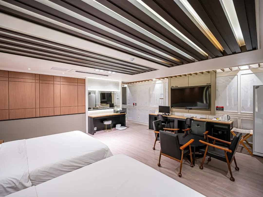 Hotel Bom - 포항시