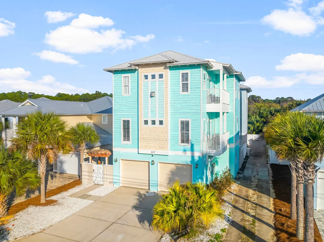 Spacious Home With Private Pool And Family Amenities - Beautiful Oasis - Panama City Beach, FL
