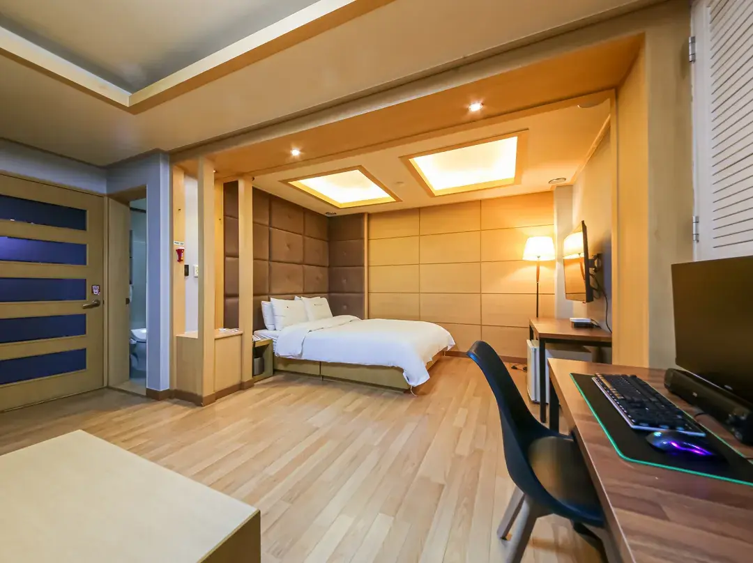 Gwangju Sangmu Shilla - Gwangju