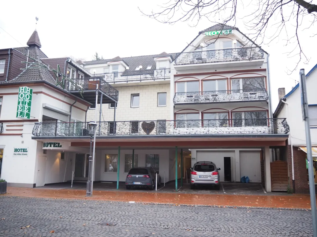 Platzhirsch Hotel - Bonn