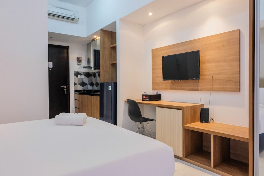 Minimalist Studio Apartment At Casa De Parco - South Tangerang