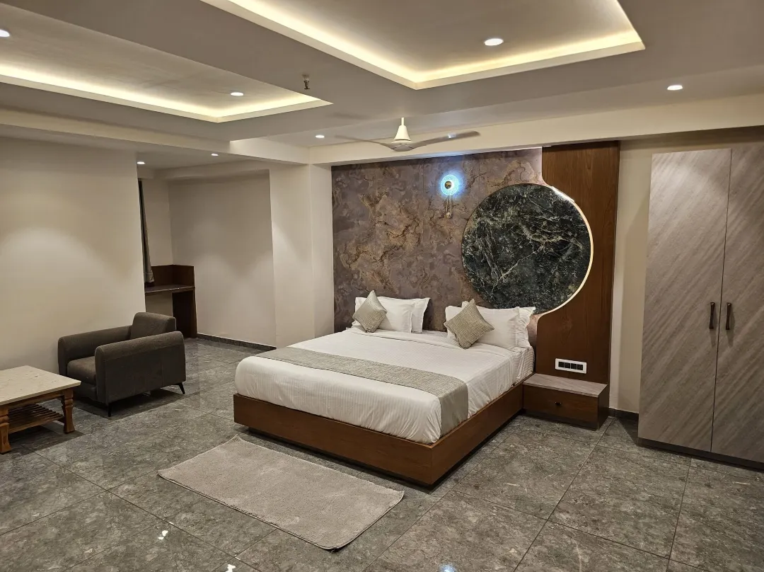 Rds Hotel - 阿默達巴德