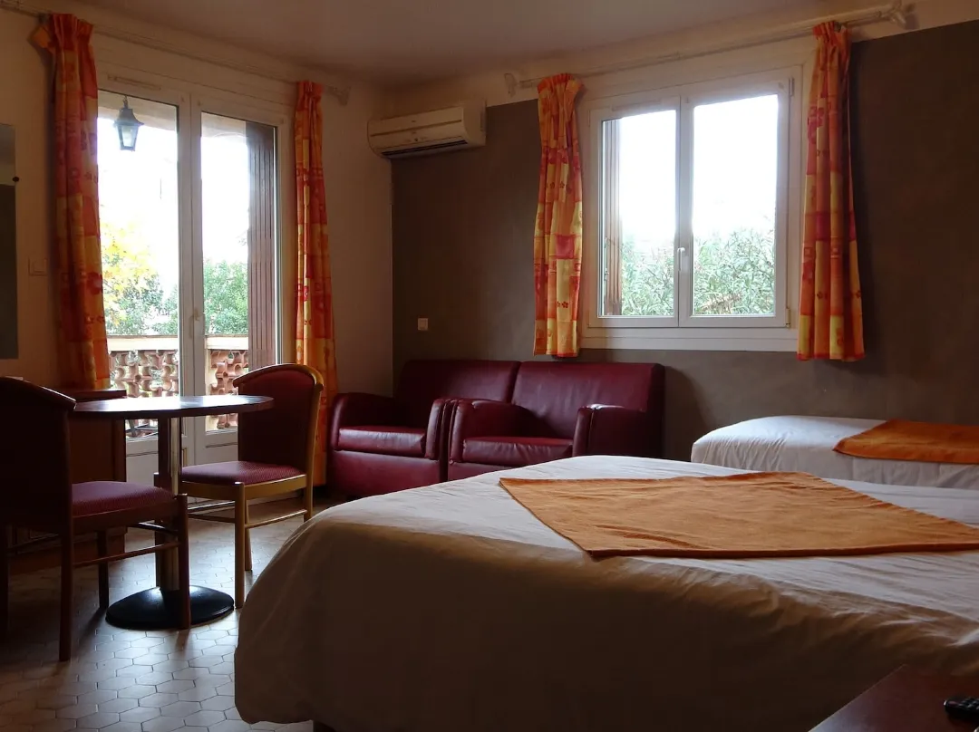 Hôtel Charles - Vidauban