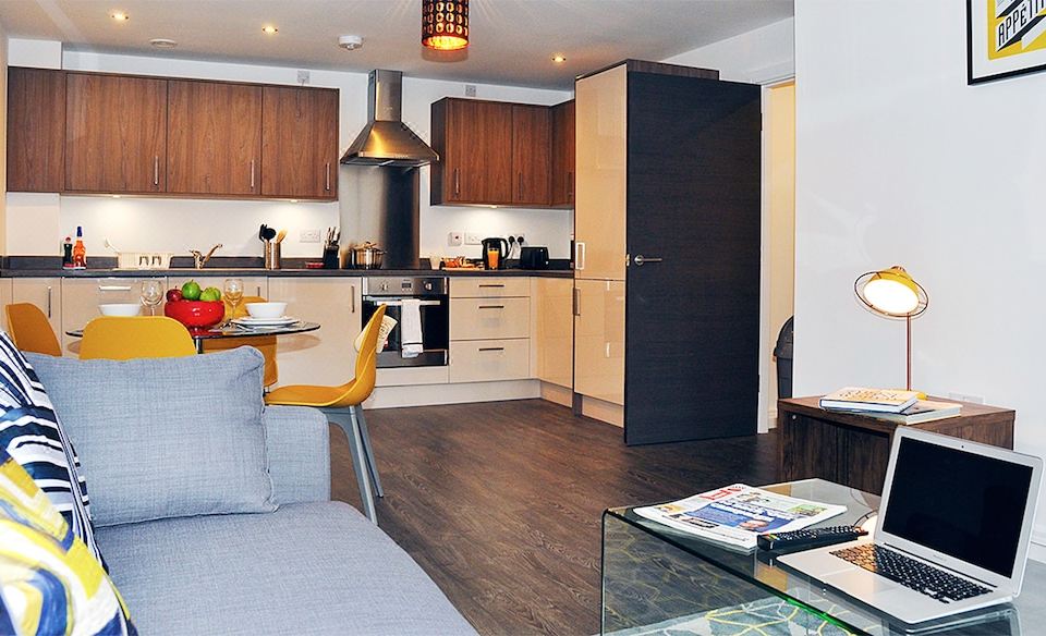 UR Stay Apartments Birmingham - Jewellery Quarter - SuiteTrails