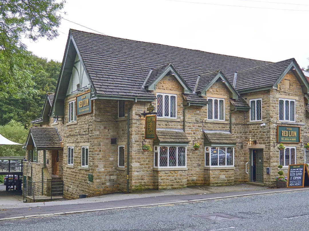 The Red Lion Hawkshaw - Bolton