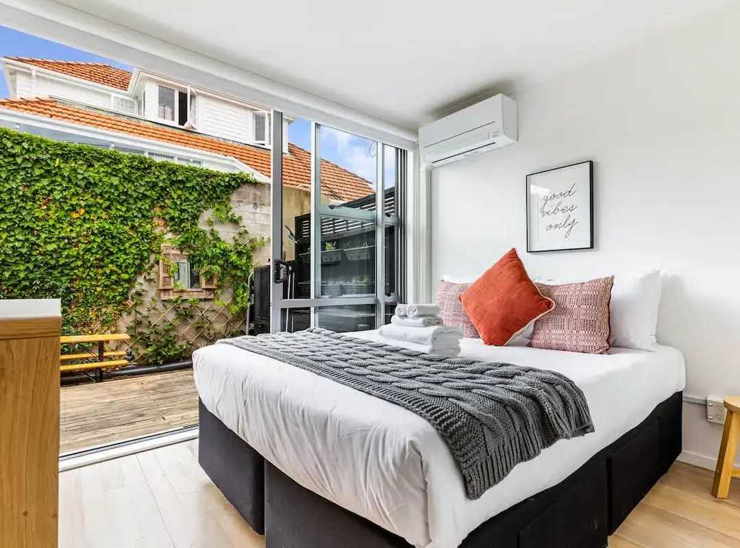 Relaxing 1br Hideaway In Herne Bay I Zodiak Stays - Auckland