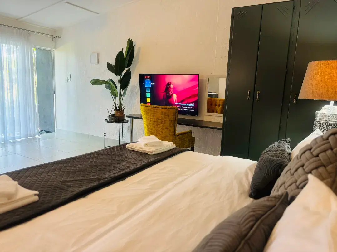 Busa House Self-catering Guest House - White River