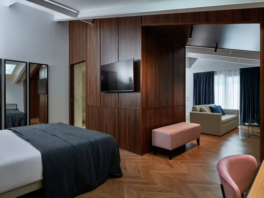 Room Mate Collection Helen Berger - Valencia