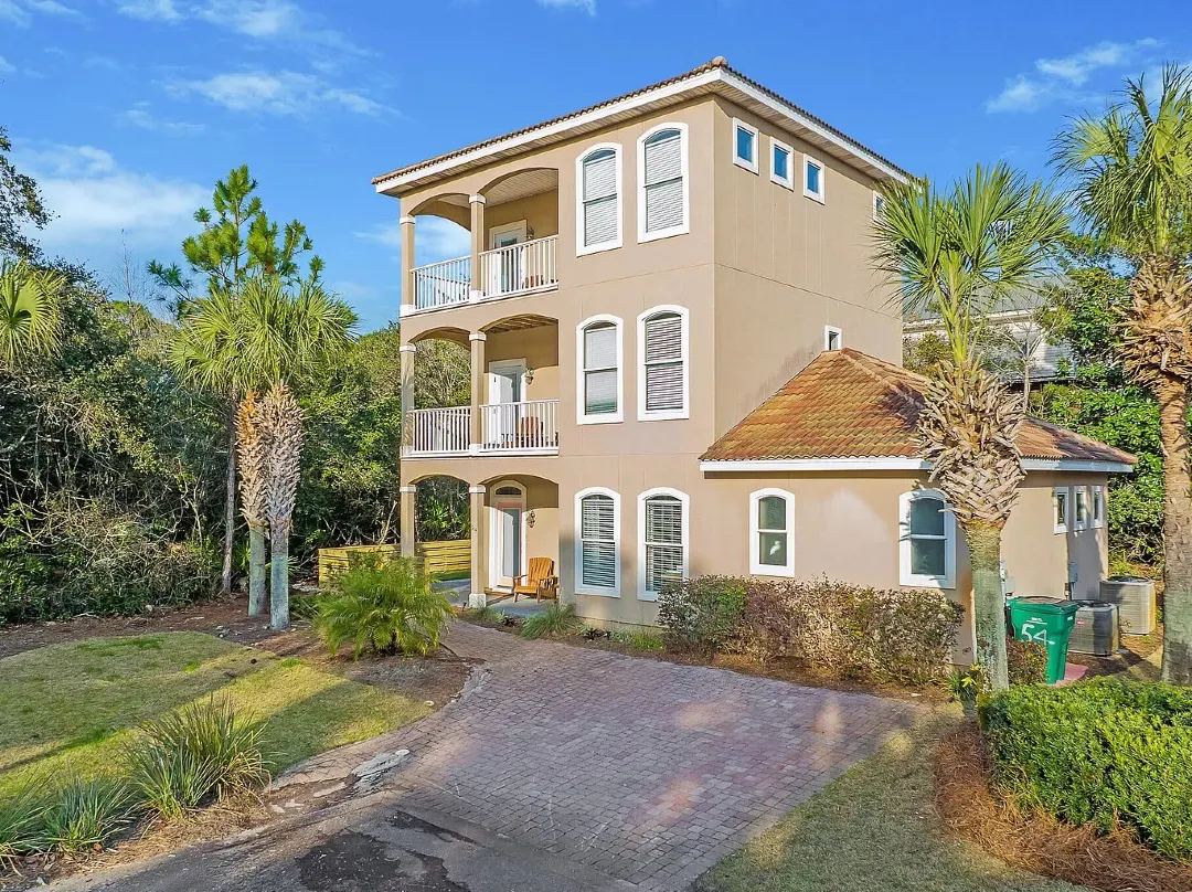 Private Backyard Oasis And Hot Tub - Gorgeous Coastal Retreat - Seaside, FL