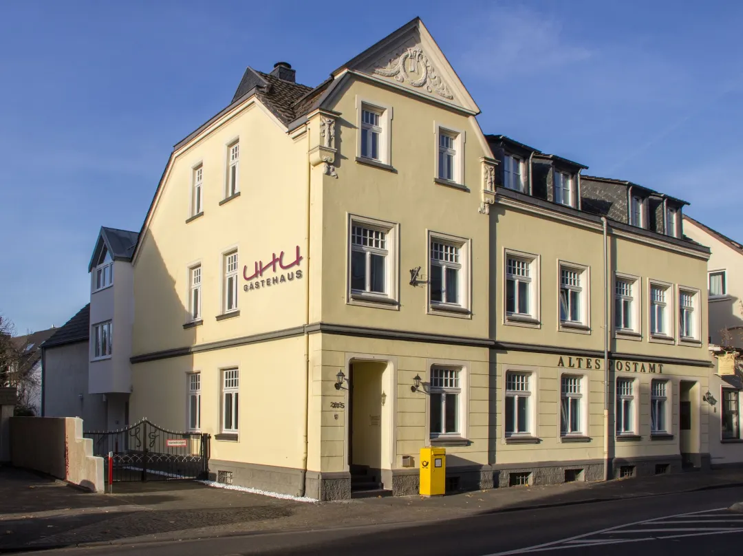 Uhu Gästehaus Superior - Cologne