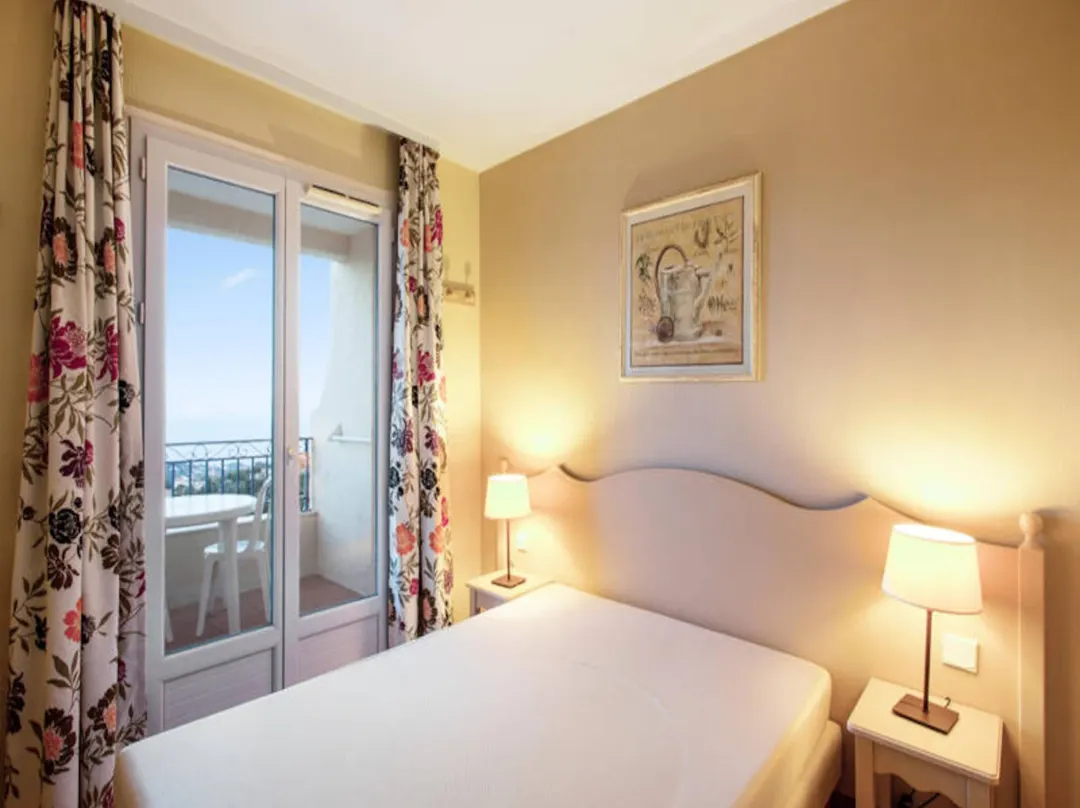 2 Room Apartment For 5 People Comfort - Fréjus