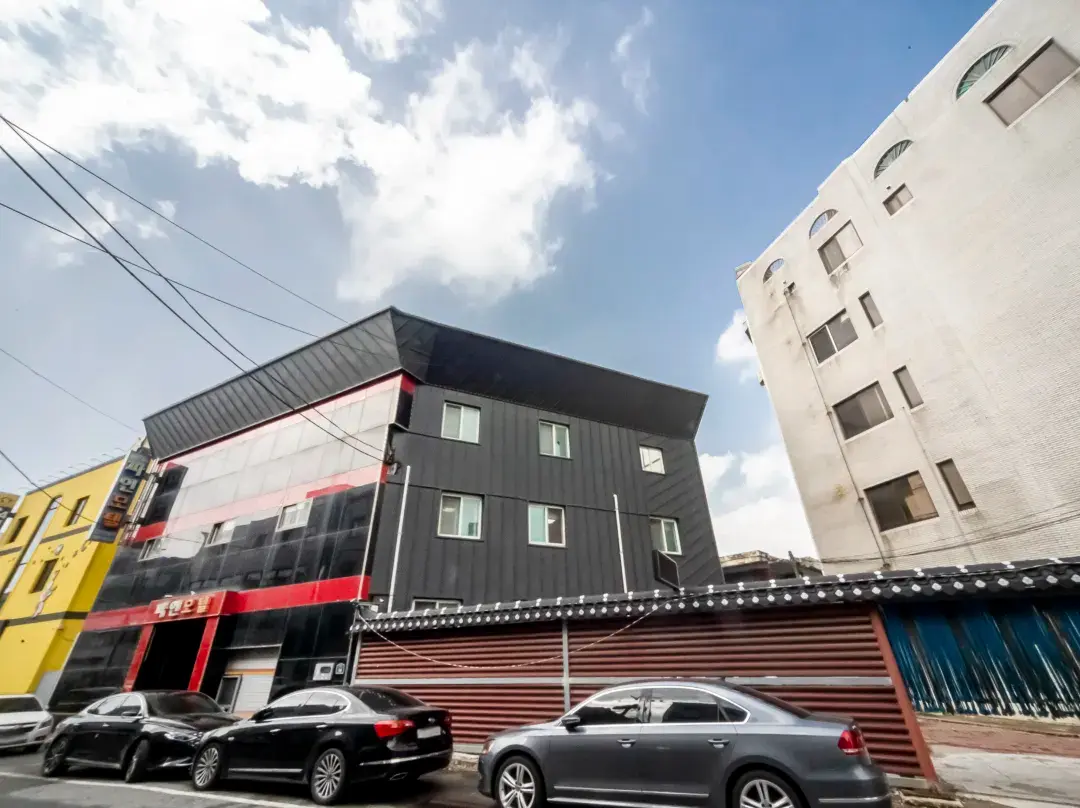 Jeonju Pine - Jeonju-si