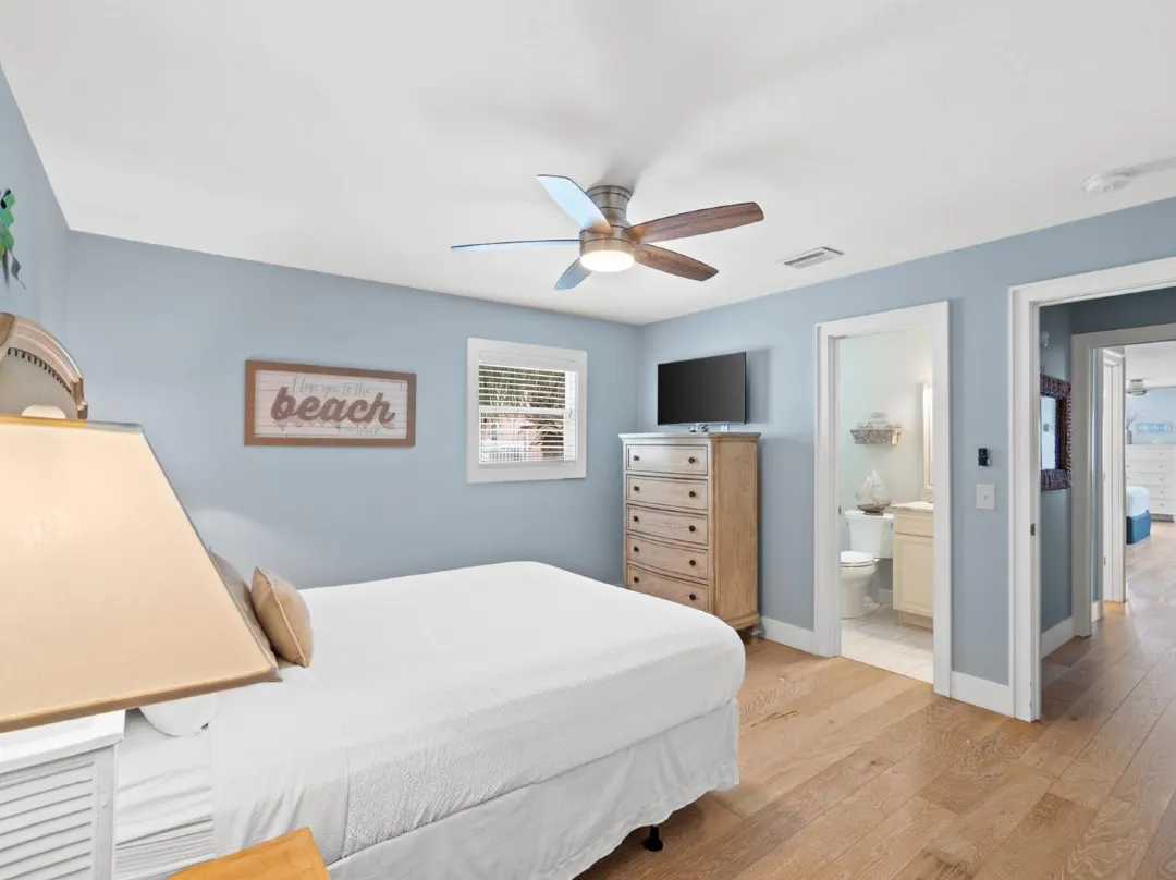 Bahama West Beach Haven - Laguna Beach, FL