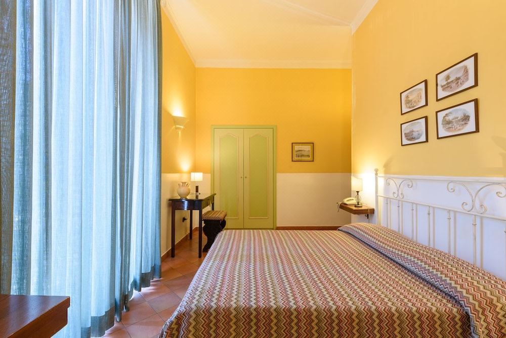 Hotel Mergellina - Naples