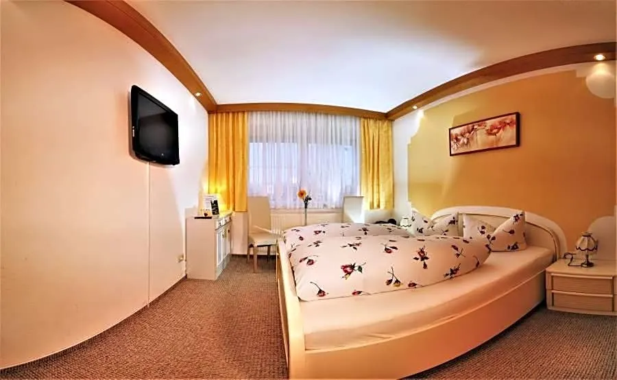 Hotel Garden - Bautzen