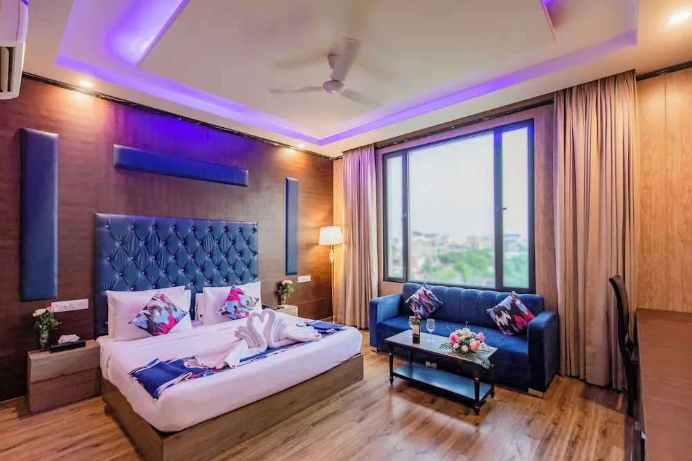 Fiori Hotel - Jaipur