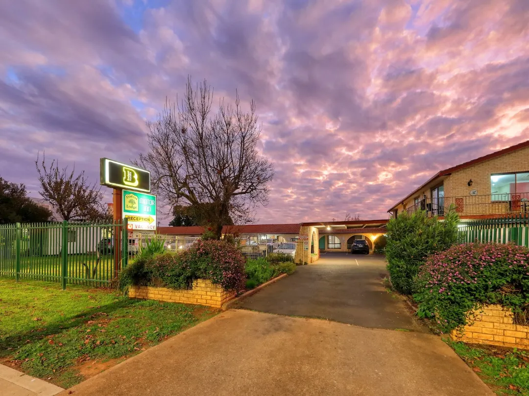 Forest Lodge Motor Inn & Restaurant - Dubbo