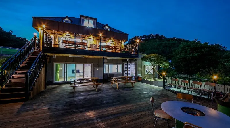 Miryang Samrang Jinpengnamupension - Gimhae-si