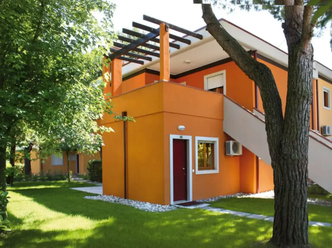 Bel Villaggio Completamente Ristrutturato Con Piscina - Bibione