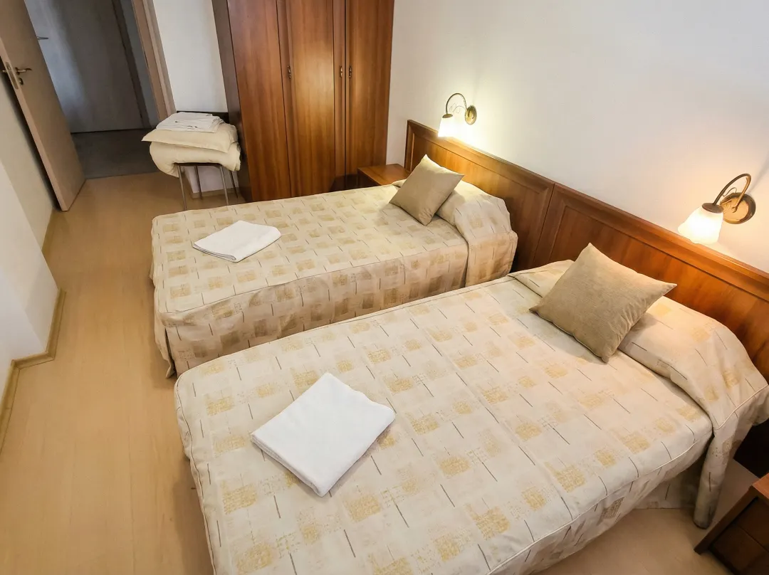 Mountain Paradise 4 - 1 Bedroom - Gondola, 100m Away - Washer - 班斯科