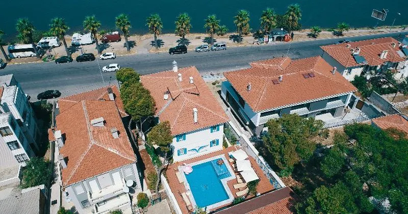 Karamela Otel - Ayvalık