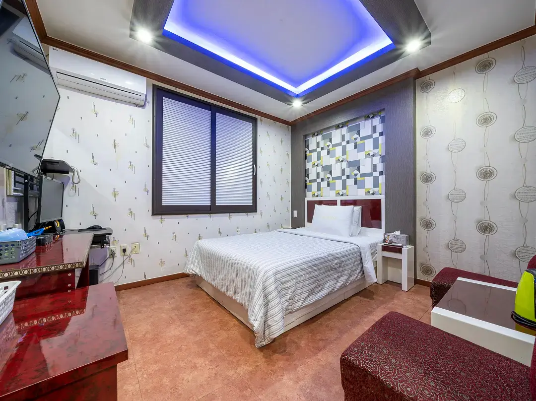 Chuncheon Golden Motel - 춘천시