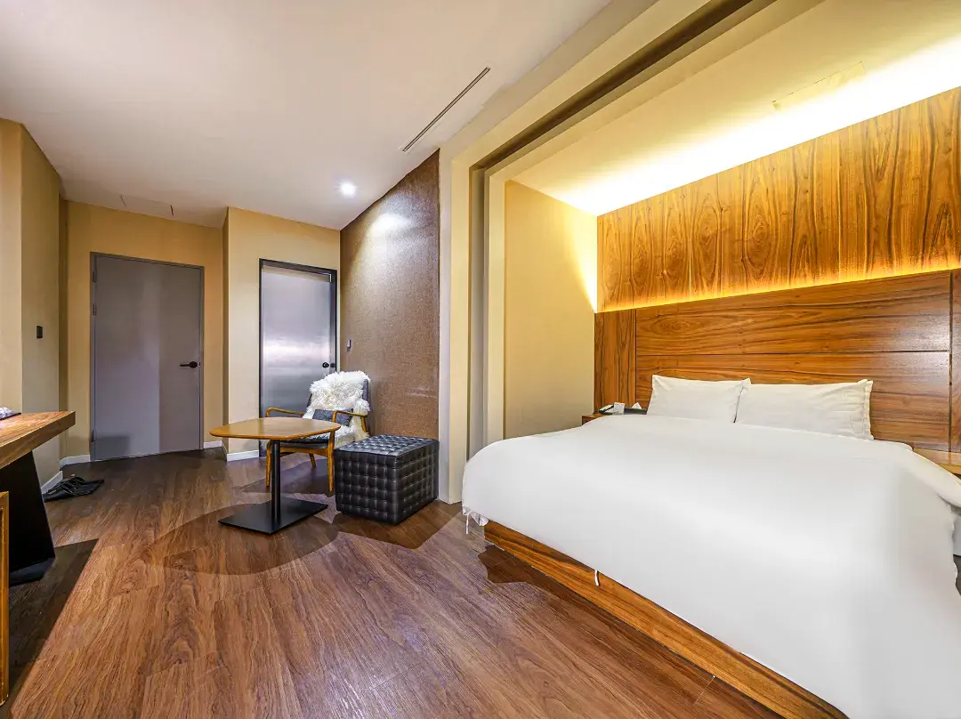 Pyeongchon Hotel Avenue 186 - 安養市