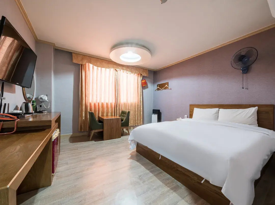 Chungju Milano - Mungyeong-si