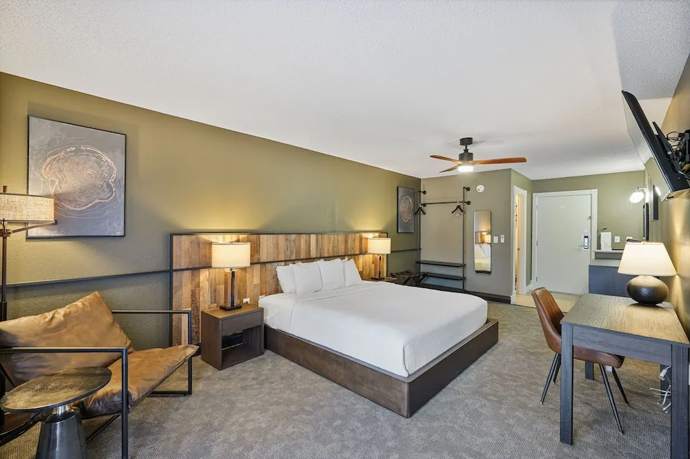 Tremont Lodge & Resort - Townsend, TN