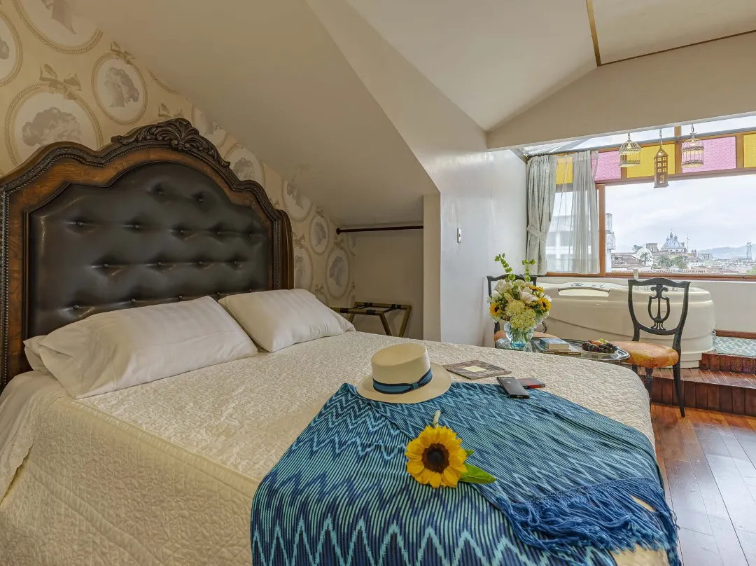 Hotel Azul De La Plaza - 